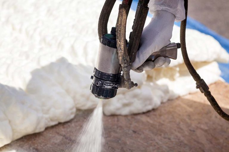 Cellulose Insulation Versus Spray Foam - Top Rated Service